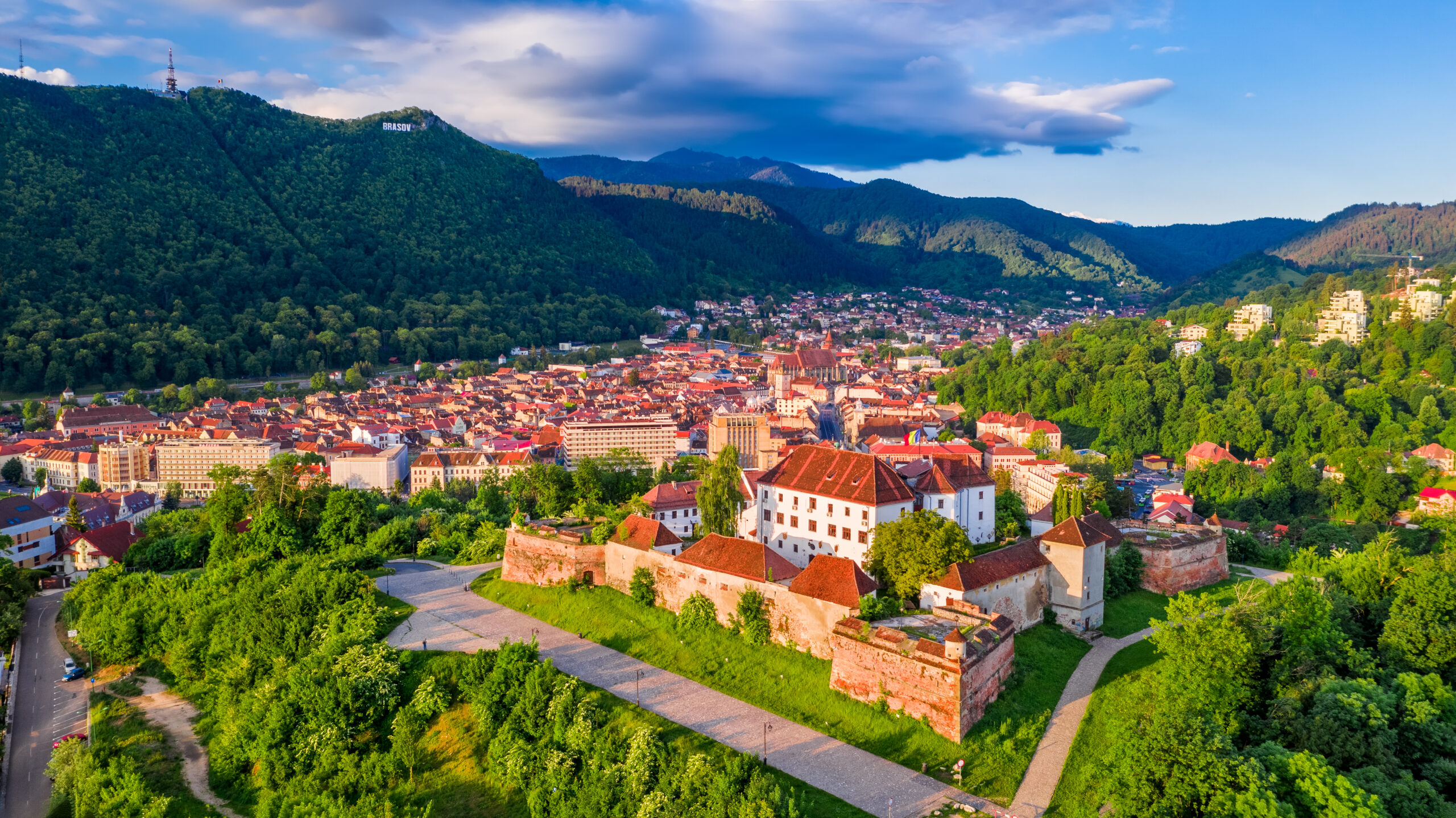 Top cele mai sigure cartiere din Brasov | Storia.ro