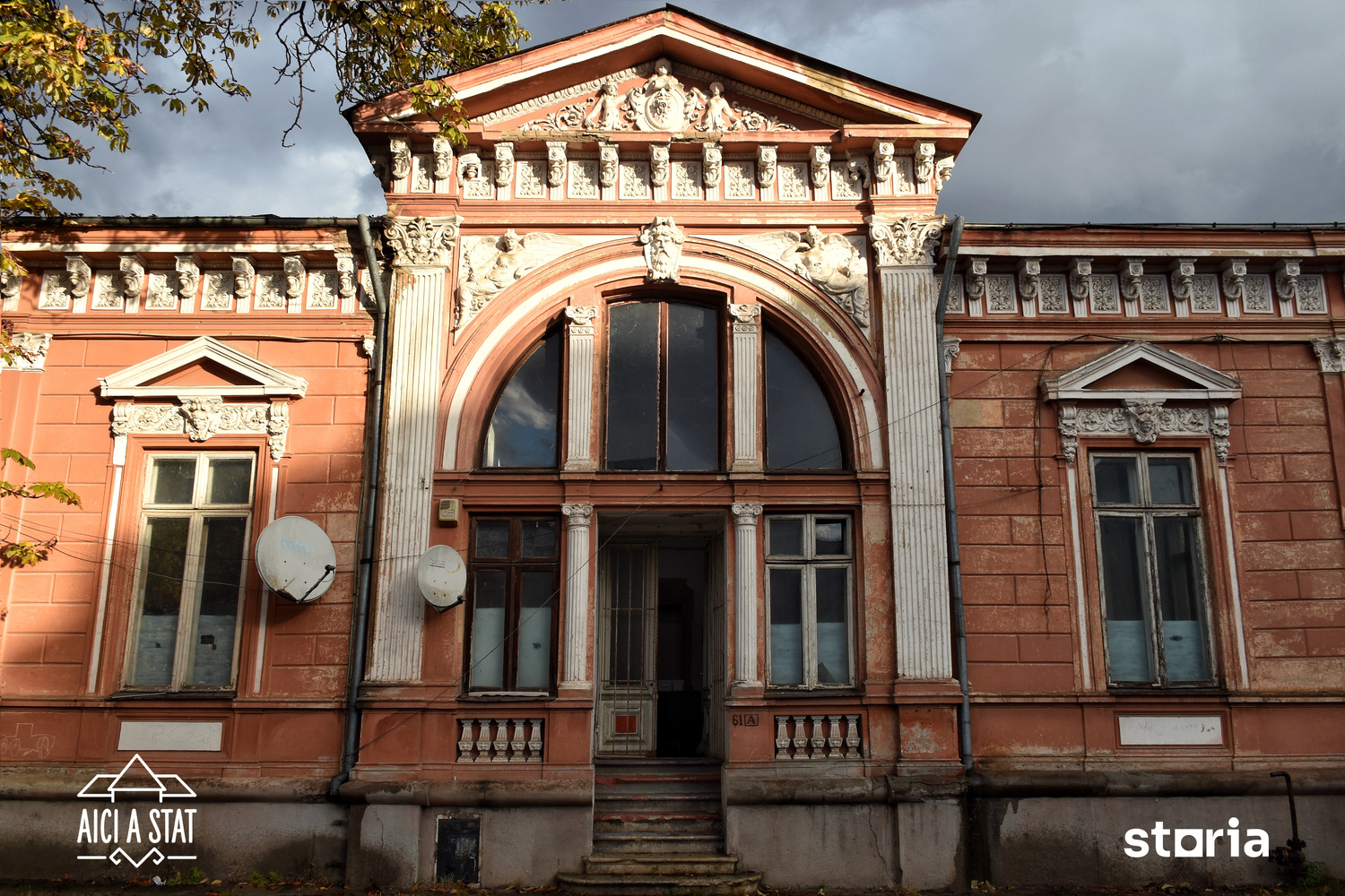 Artă și istorie sub același acoperiș: vila din secolul XIX cu uși ...